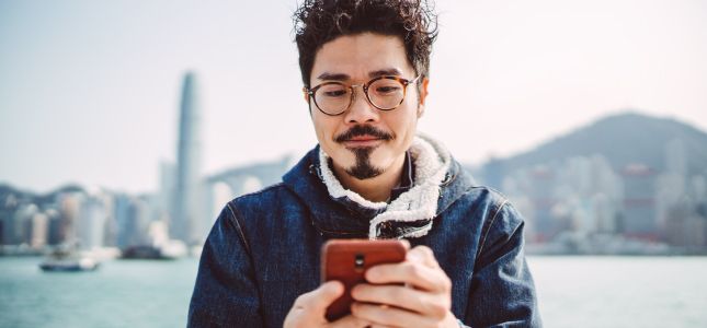 Get the conversation right: Chatbot vs. messaging | TTEC